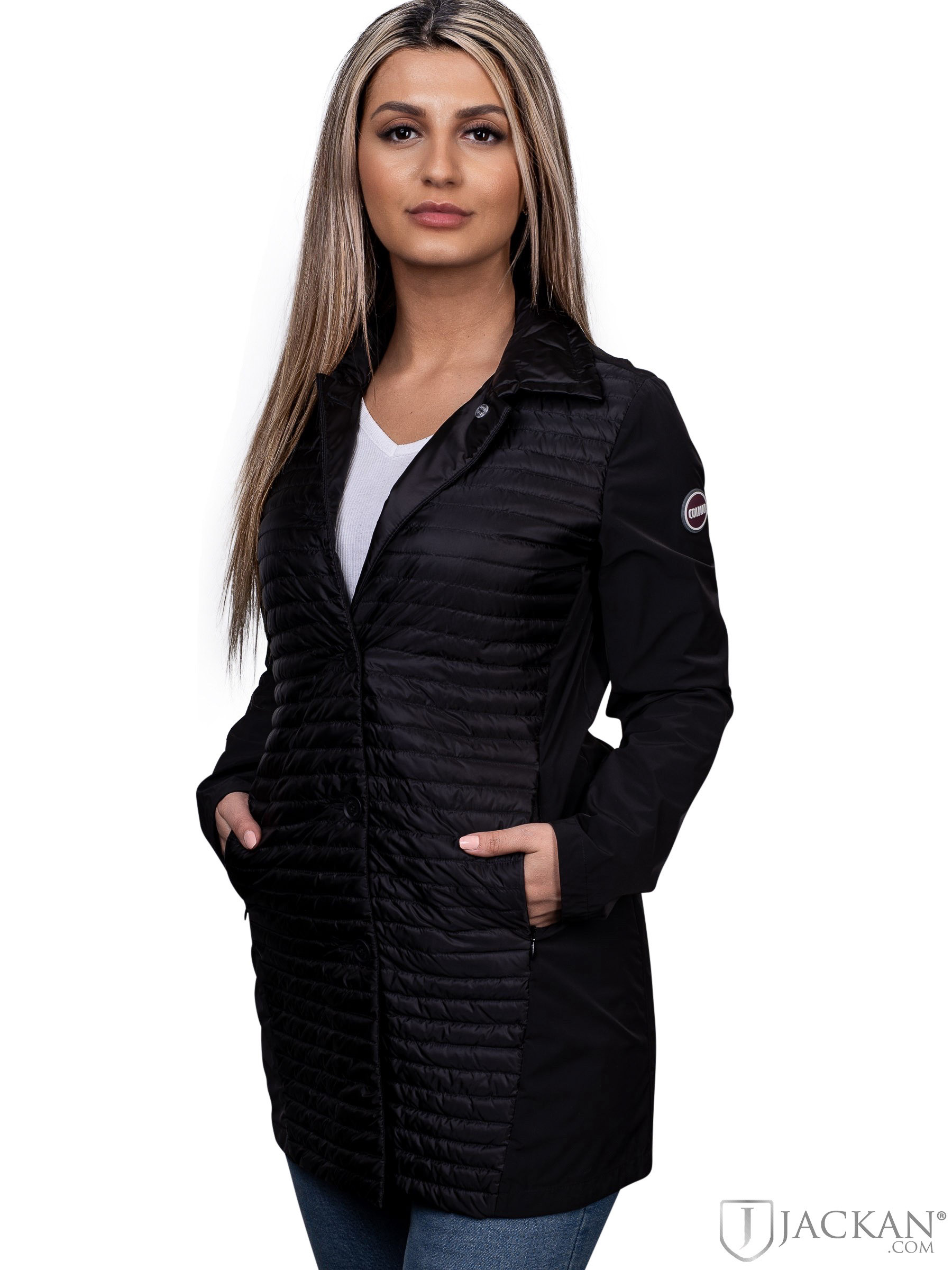 Mila Ladies Down Jacket i svart från Colmar | Jackan.com