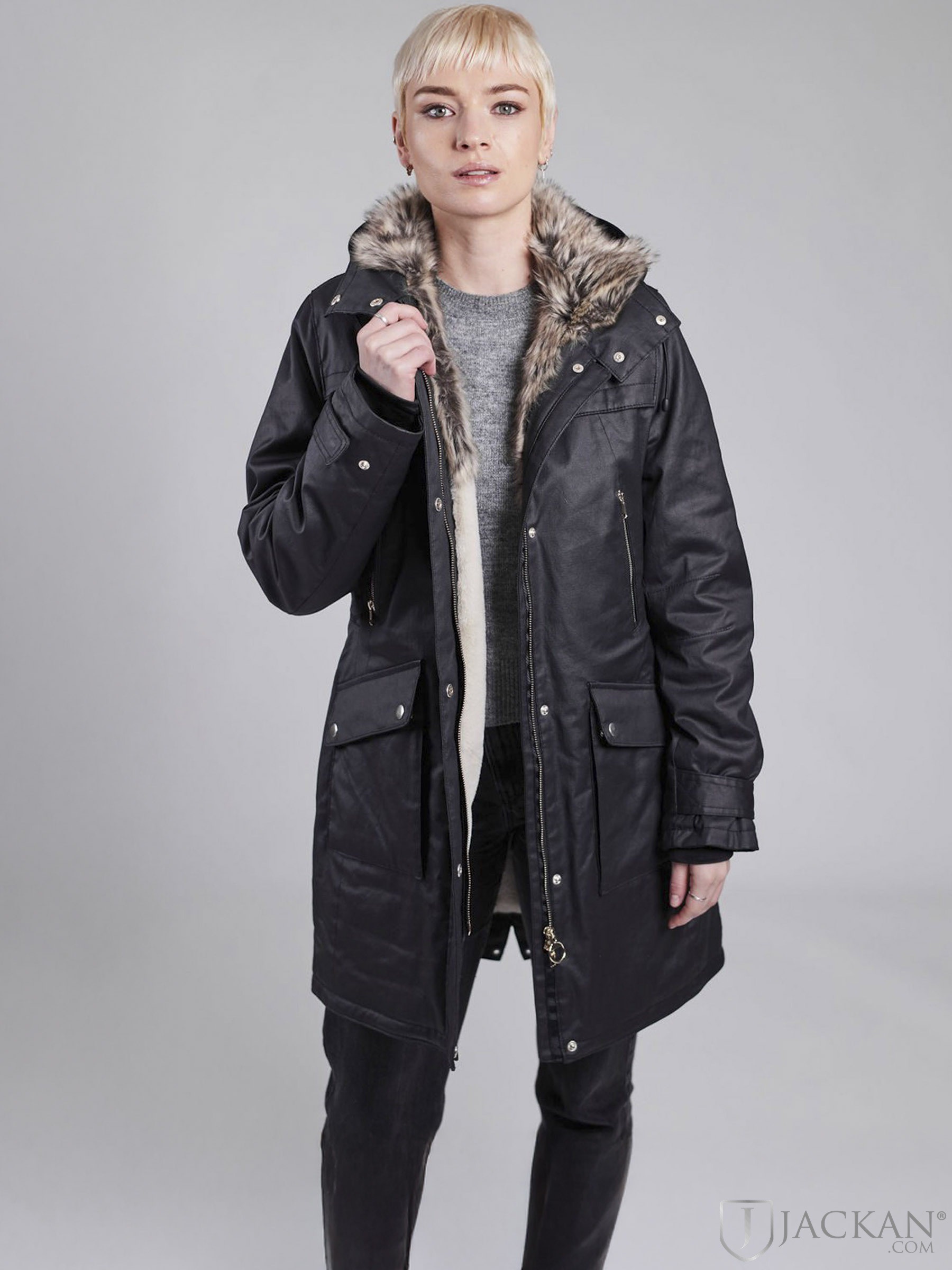 Mary Parka i svart från Jofama | Jackan.com
